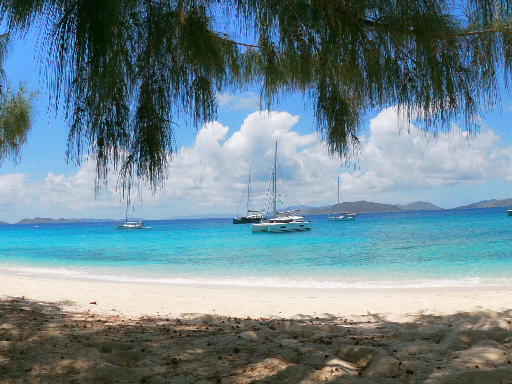 Exploring Free Anchorages in the BVI: From the Baths to the Bitter End ...